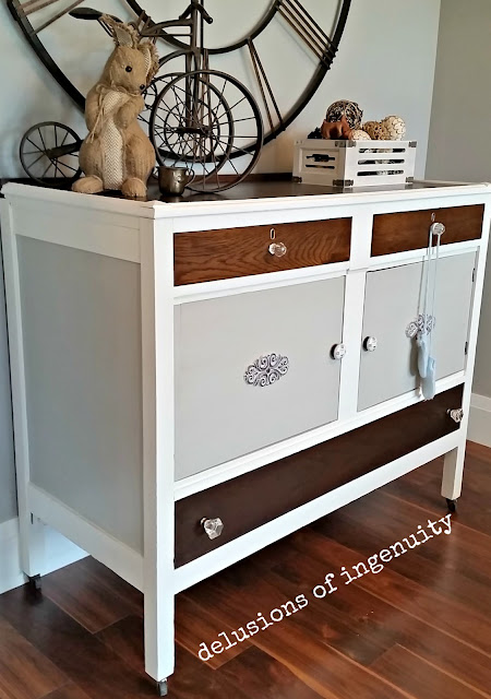 delusions of ingenuity: reesie piecie: buffet/changing table