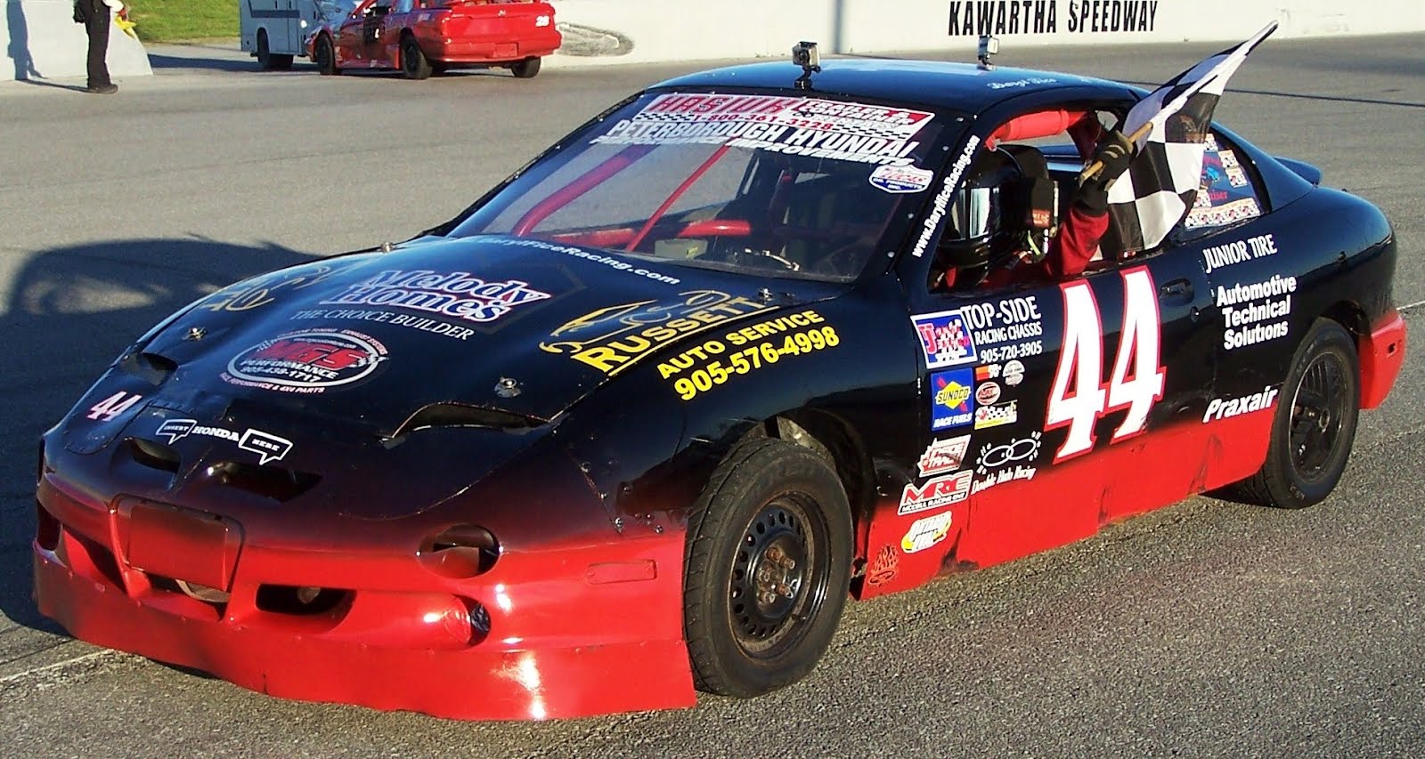 Oval Racing Stock car style in Québec, Ontario and New England States ...