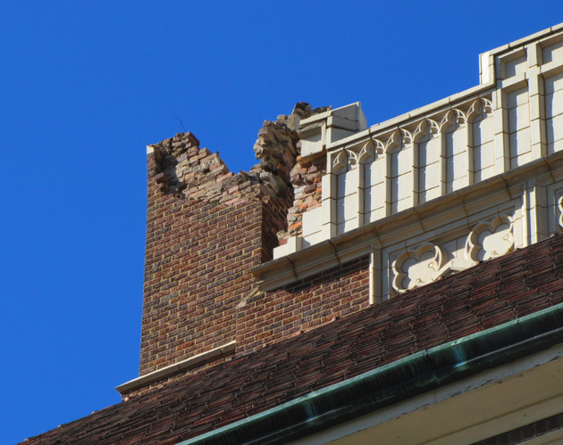 MEC&F Expert Engineers : Investigating and Assessing Lightning Damage