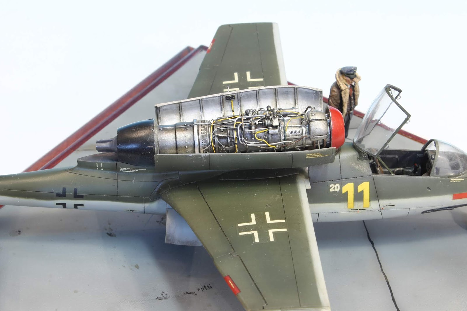 Istvan Michalko's scale models: Heinkel He-162 Salamander - 1/48 scale