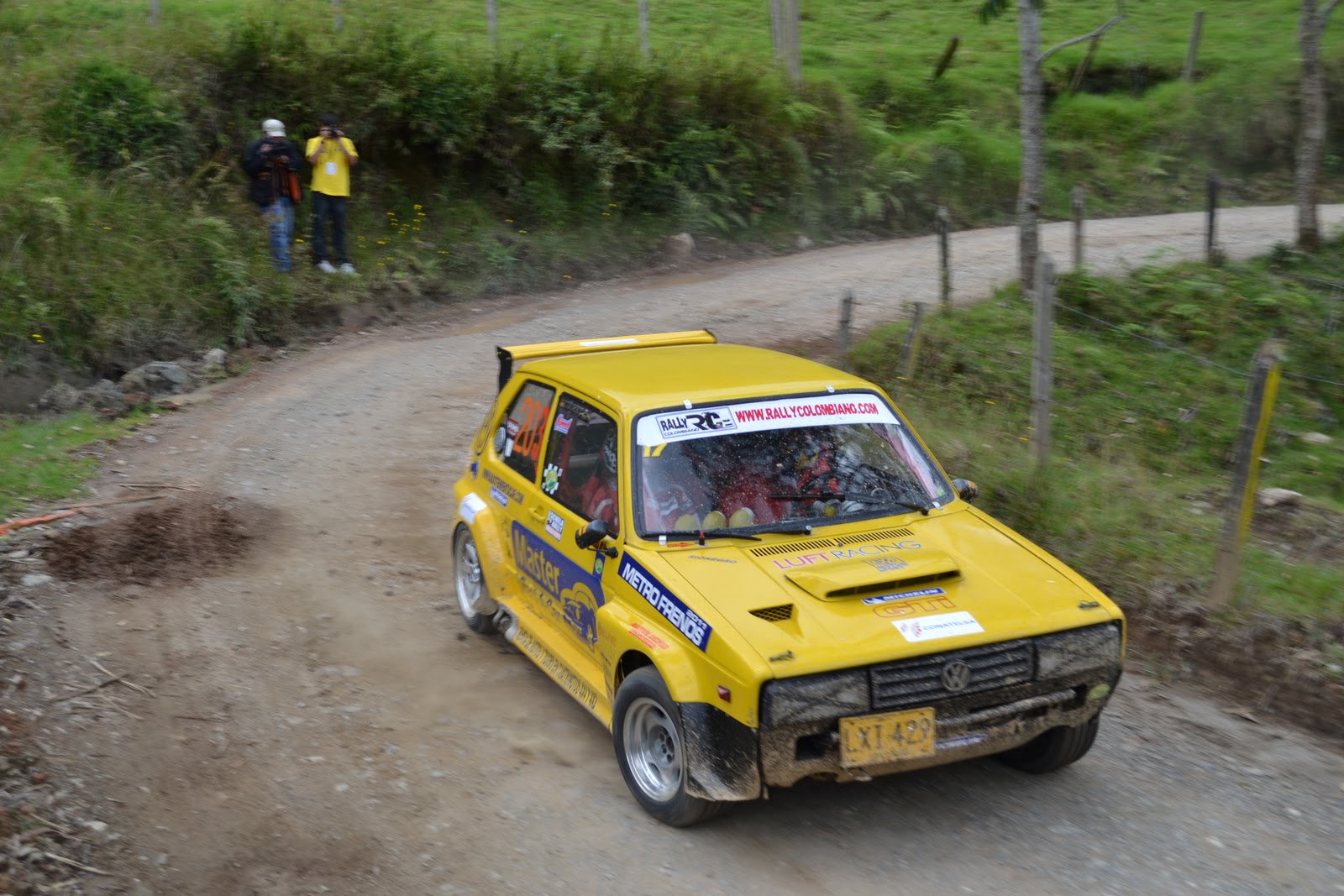 DiMOTORi: Válida del Rally colombiano en Nacam de Cartagena