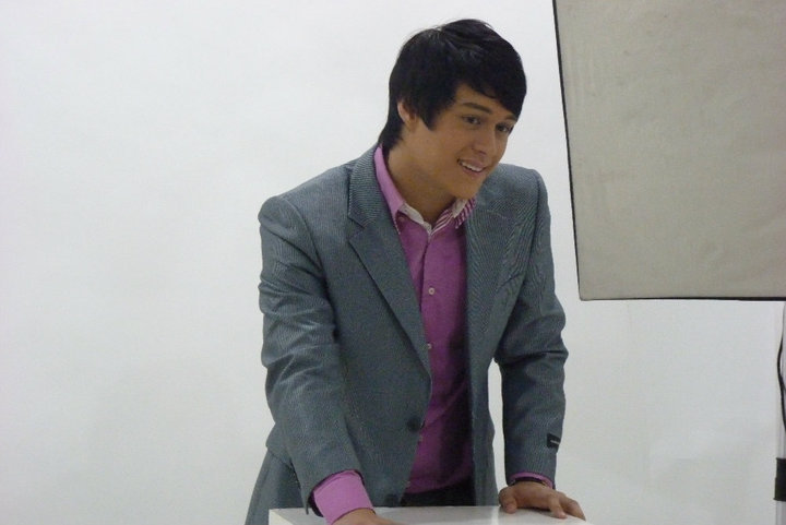 Gossip Actors: Handsome Enrique Gil at Photoshoot