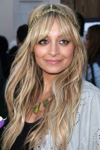 Influential: Middle parted fringe/bangs