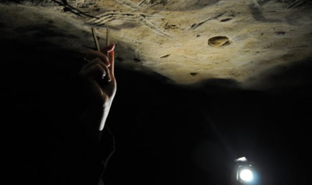 Quotidiano Honebu di Storia e Archeologia: Graffiti rupestri realizzati ...