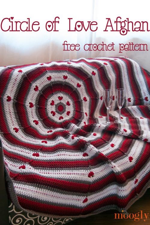 BluBox of Love: A Collection of 7 Beautiful Crocheted Heart Afghans