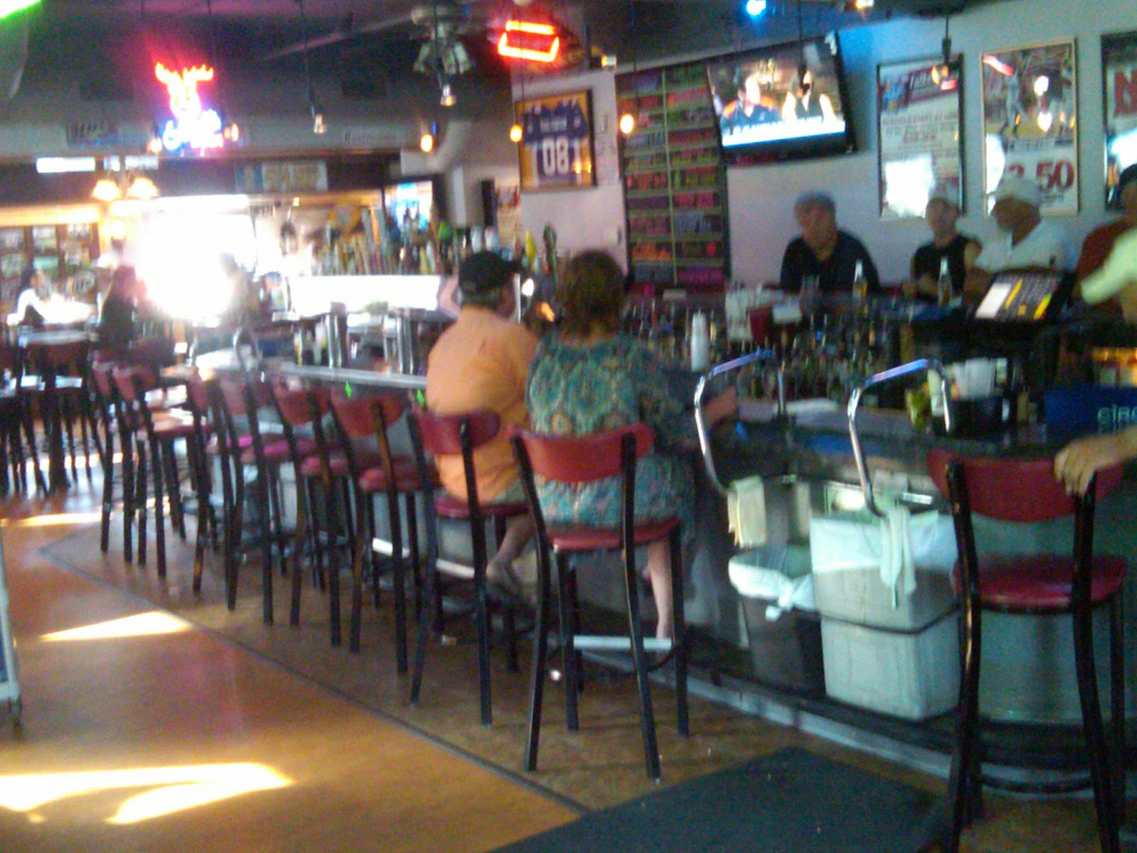 pint sized revelations: The Rail Station Bar and Grill (Minneapolis, MN)