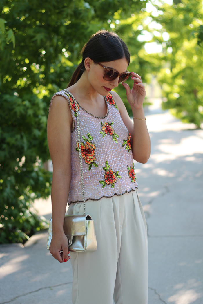 ALL THAT SHE WANTS - blog de moda: Embroidered top