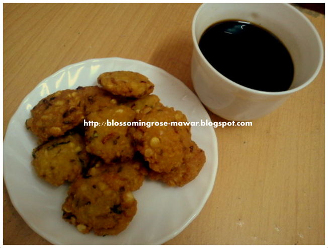 The Rose & The Nightingale!: Resepi Mudah: Masalodeh / Masala Vadai