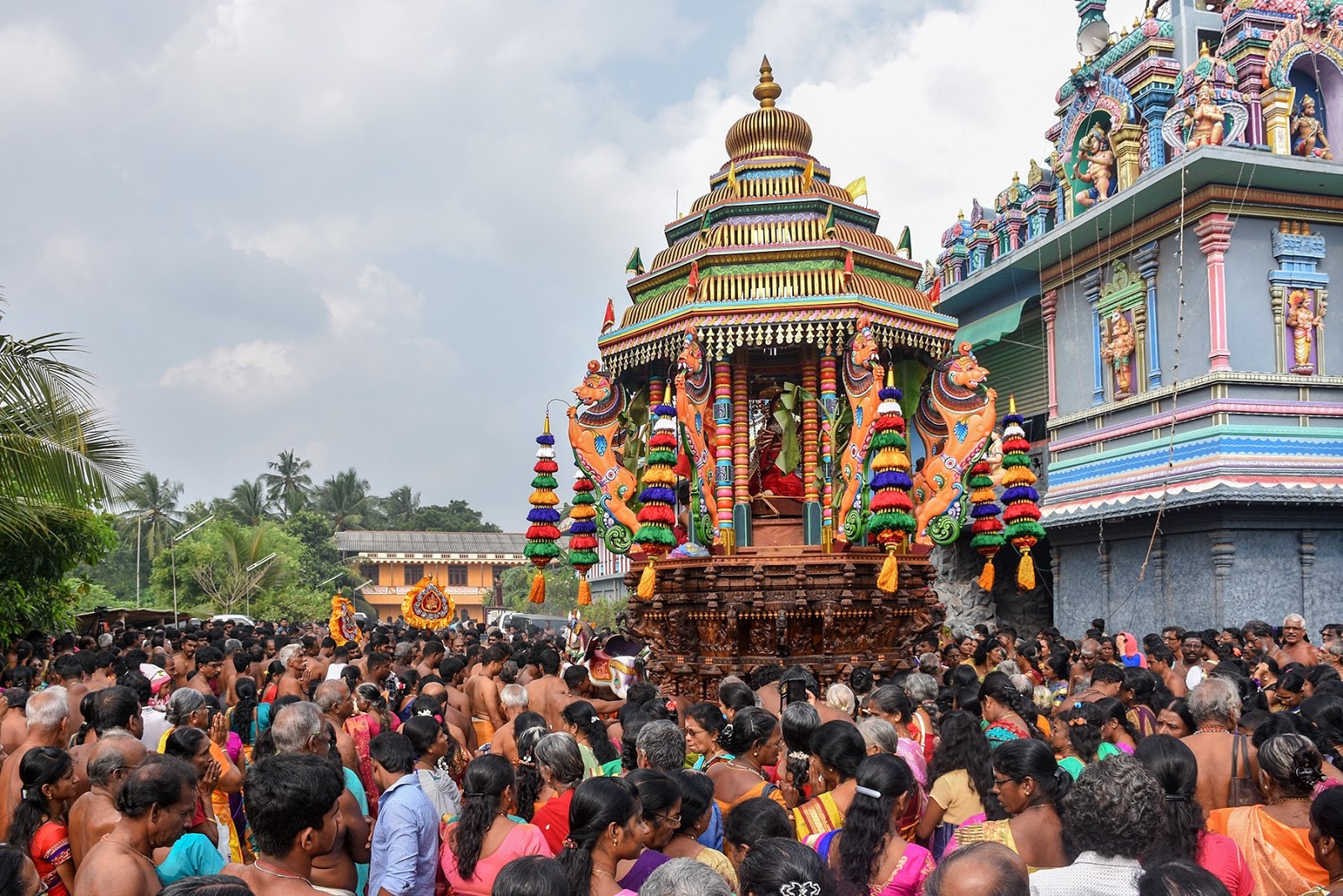மருதனார்மடம் ஸ்ரீ சுந்தர ஆஞ்சநேயப் பெருமான் தேர் | நவக்கிரி பிள்ளையார் ...