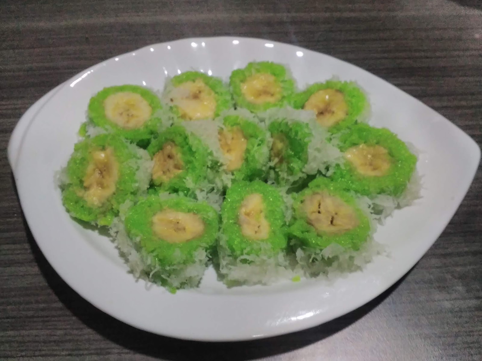 Dapur Cempakasari: Pulut Bangkok atau Pulut Pisang