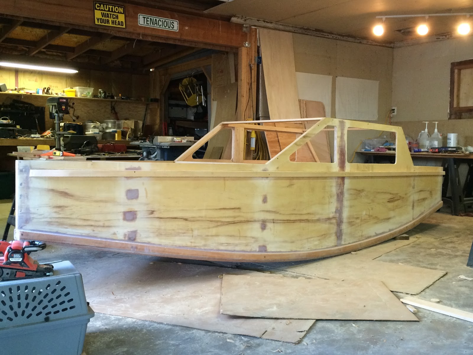 Michalak Robbsboat build: Wales and Details