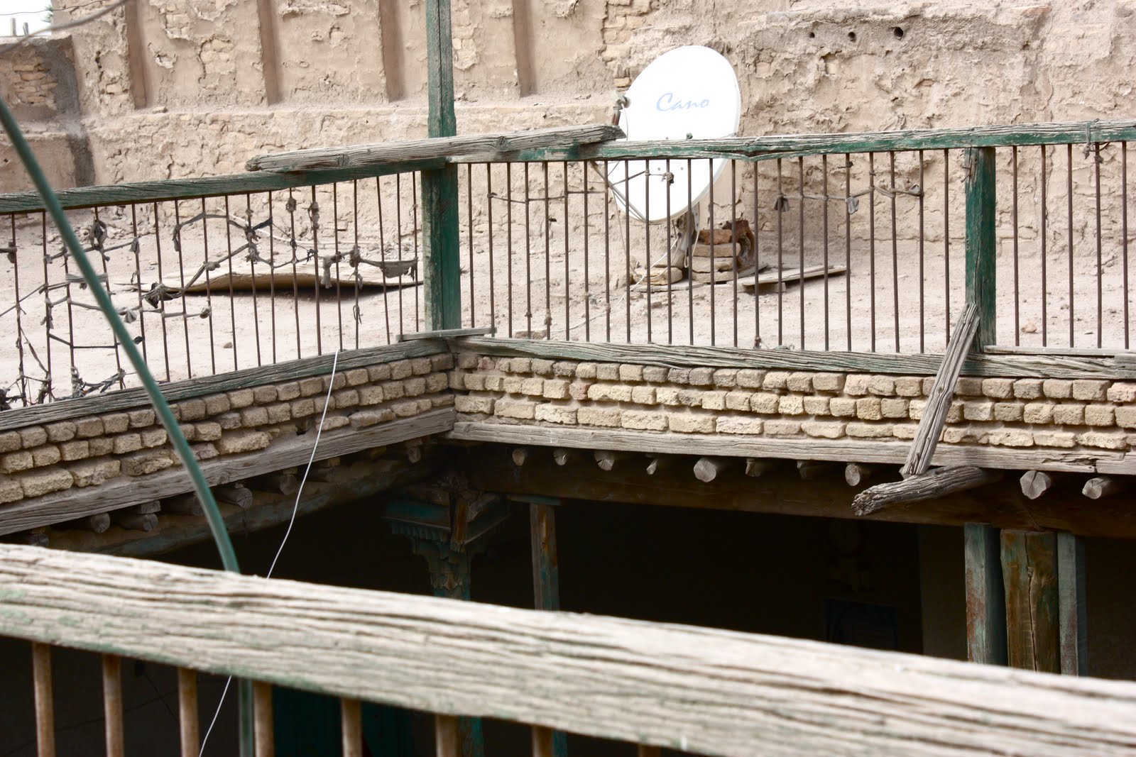 love and [fash]ism.: vernacular iraqi housing