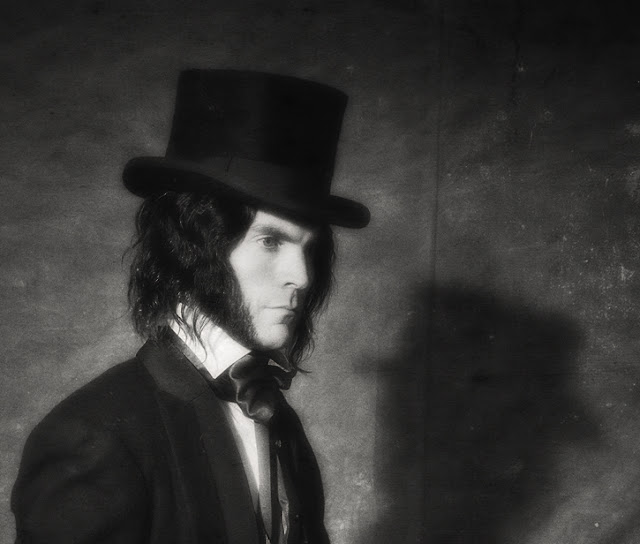 Infinitas Palabras Misteriosas: Edward Mordrake - El hombre de dos caras