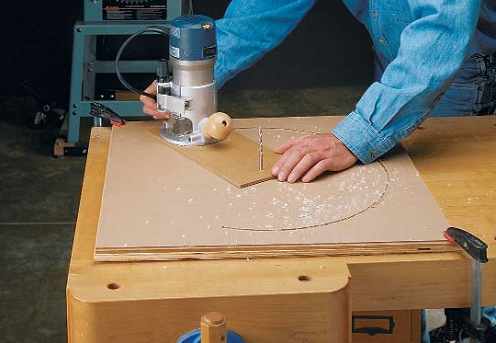 World Of Wood: Simple Router Trammel