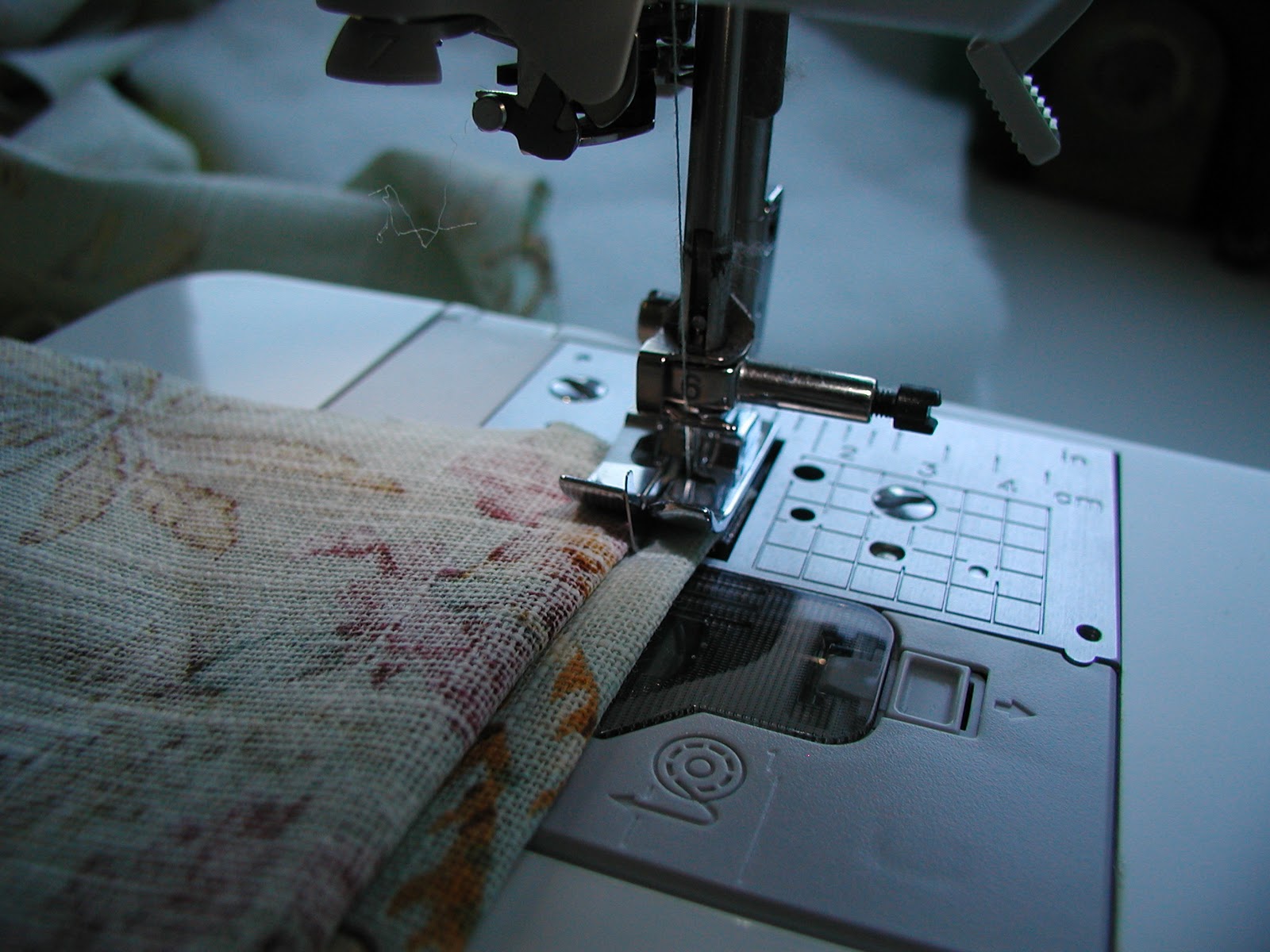 Betsy Speert's Blog: Sewing Miriam's Draperies