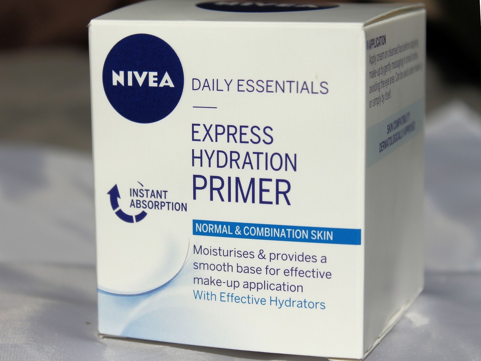 ItalianStrawHat: Nivea Daily Essentials Express Hydration Primer Review