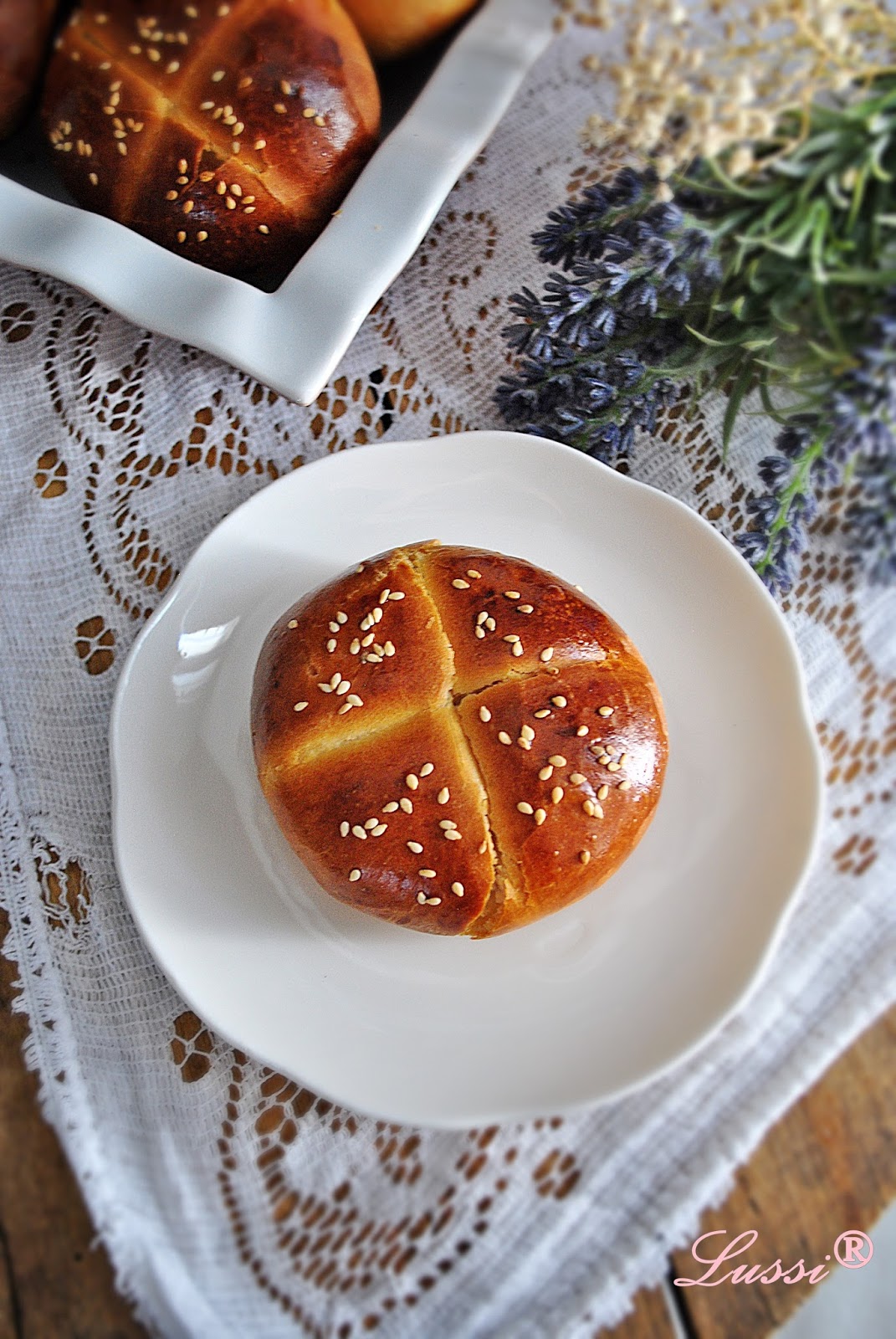 Lussi`s World of Artcraft: Земели - бързи хлебчета / Semmel Rolls