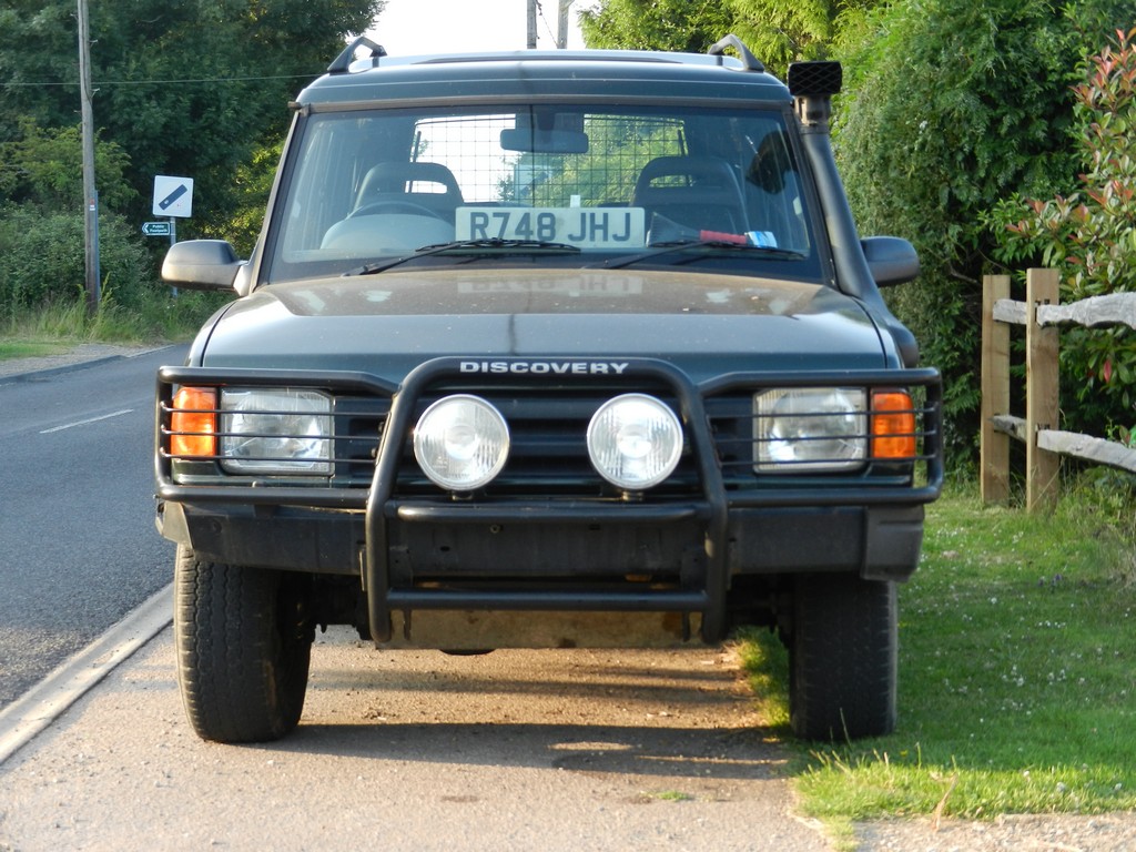 "Living with Larry" my Land Rover Discovery 1 300TDI and overland ...