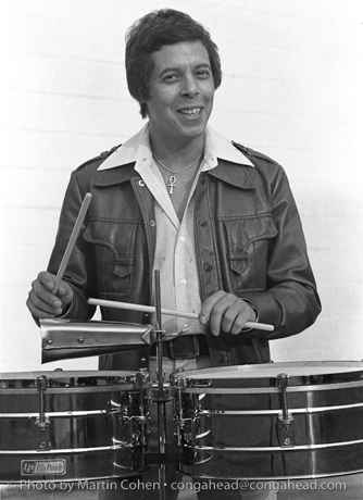 Salchicha con Huevos: MIKE COLLAZO NACE UN DIA COMO HOY