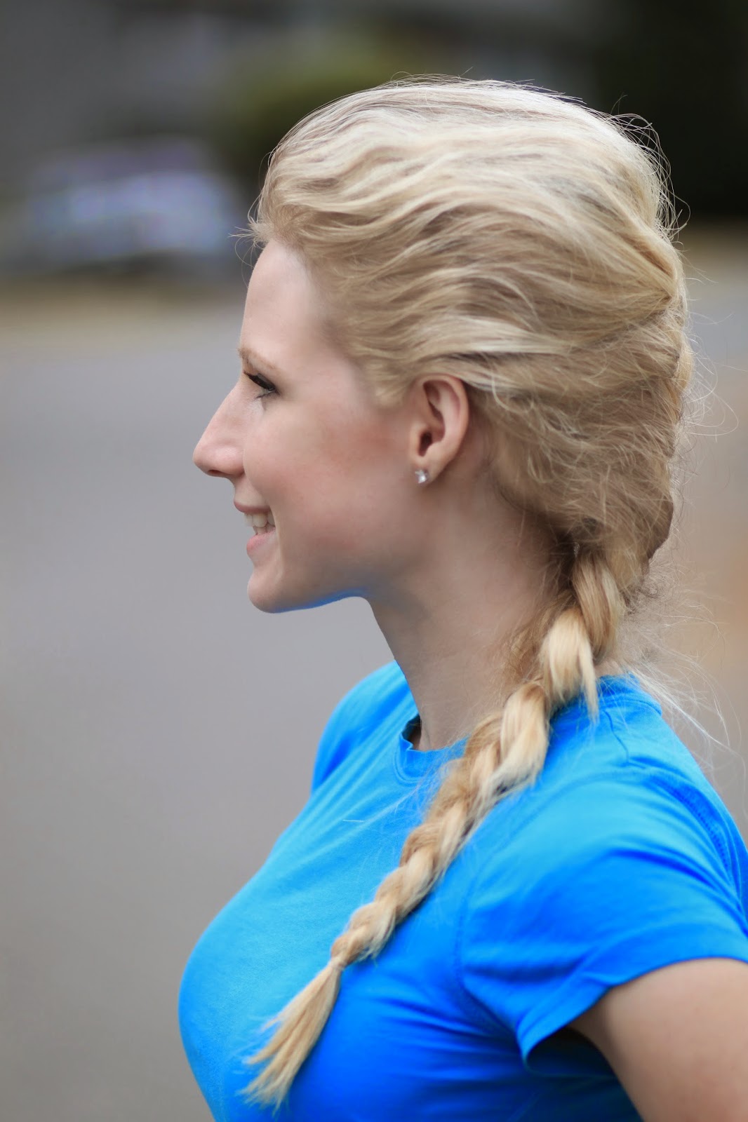 watch out for the woestmans: Frozen's Elsa Braid Tutorial