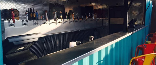 Shipping Container Homes & Buildings: Transportable Shipping Container Bar