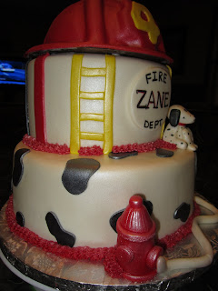 MyMoniCakes: Fireman Cake with sculpted fire hydrant and dalmation