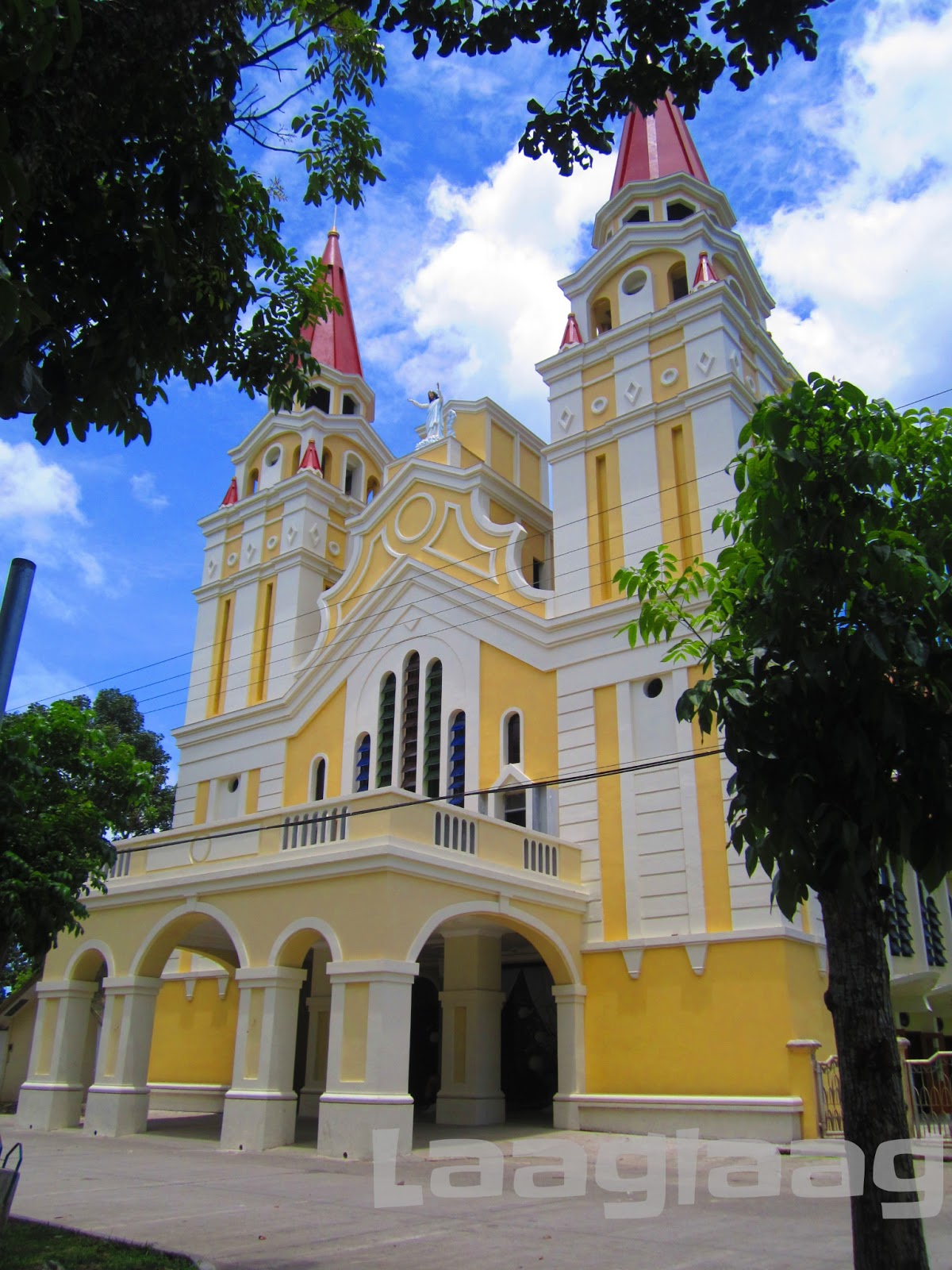 Laaglaag: A Visit to the Historical and Religious Town of Palo, Leyte