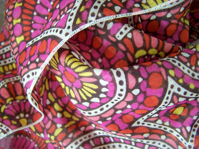 Made by Me. Shared with you.: Technique Tuesday...Serging a Scarf Edge ...