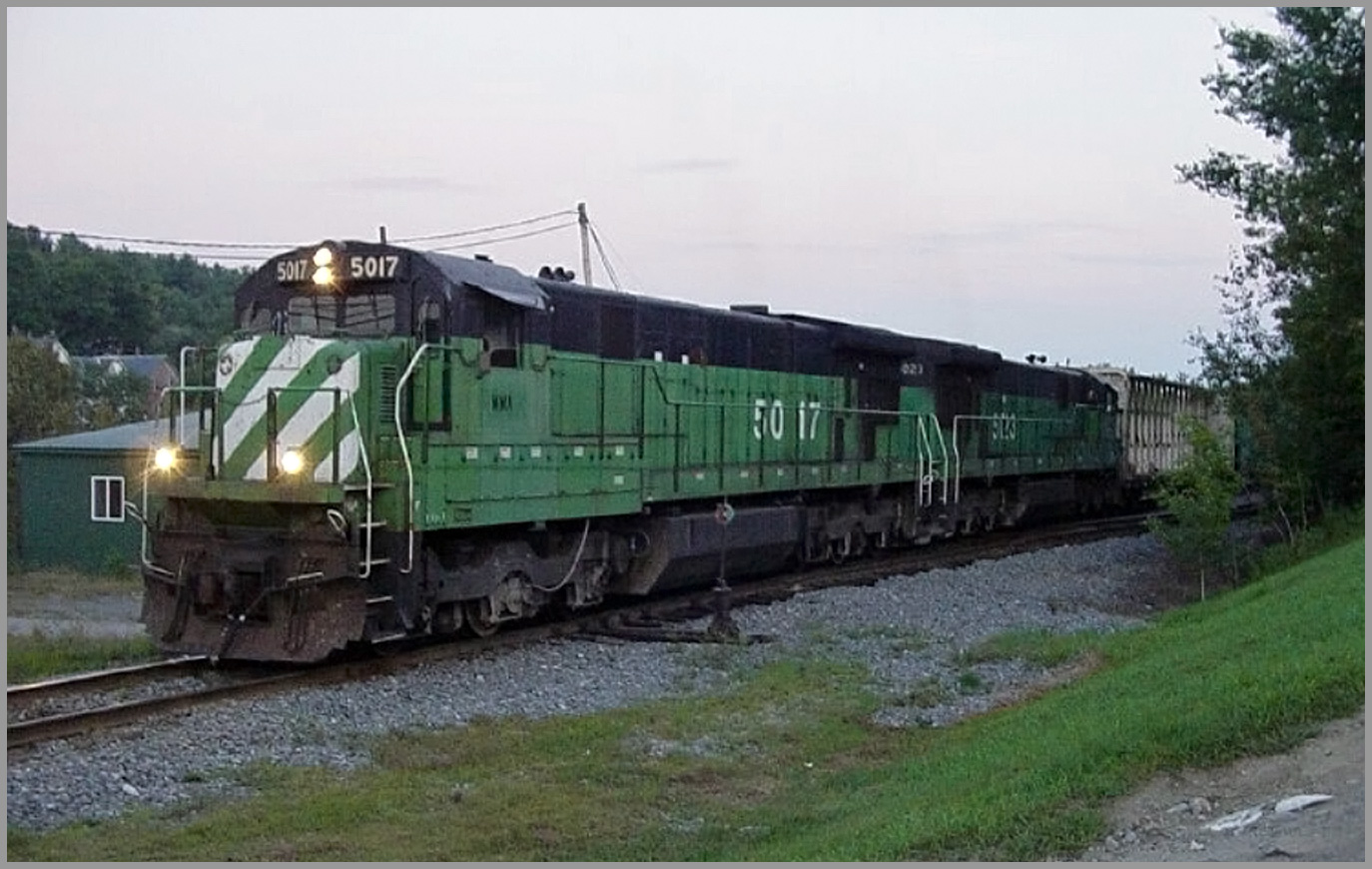 Oil-Electric: MM&A: Unit Oil Train
