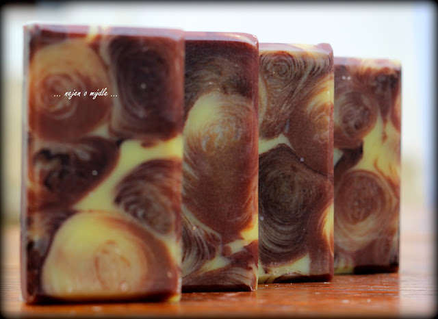 nejen o mýdle ...: Cosmic Wave Soap - Soap Challenge Club (November ...