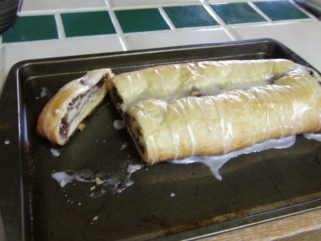 The West Texas Gourmet: Black Berry Bread Roll