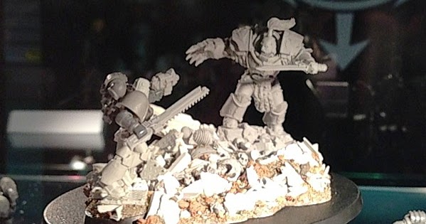 WH40K Horus Heresy: Loken y Abaddon en breve
