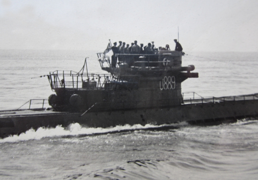 Type IX-C 1/32 scale/Type IX-C 1/72 scale: U-889 Type IX-C/40