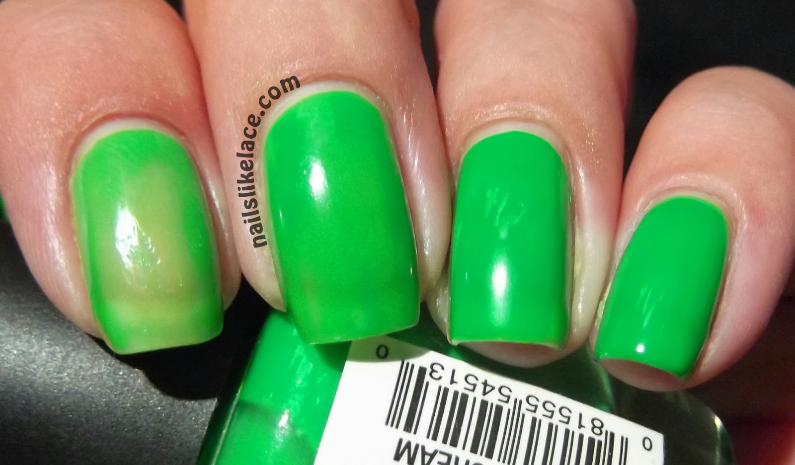 NailsLikeLace: L.A. Colors - Lost Soul, Scream, & Flicker