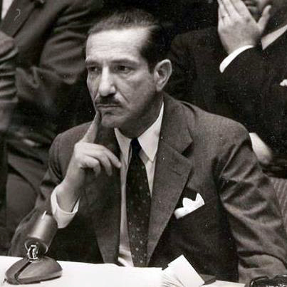 HISTORIA Y DOCTRINA DE LA UCR: Mario Amadeo: "Radicalismo, ¿Que saldo ...