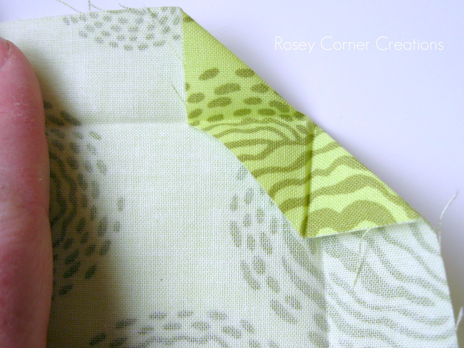 Rosey Corner Creations: Sewing Technique: Mitred Corner Tutorial