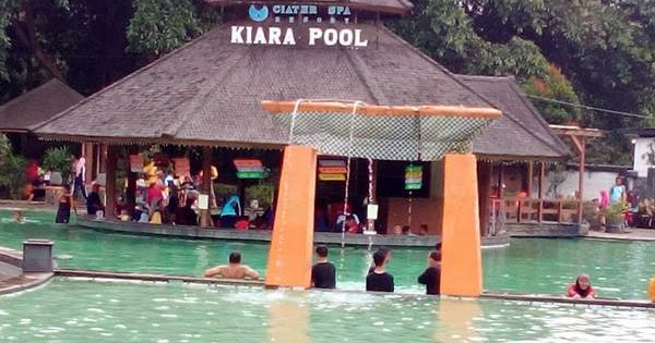 Family Gathering di Wisata Ciater Spa Resort Kiara Pool bersama SDIT ...