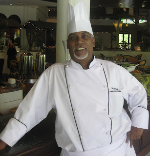 Peggy Loh ~ My Johor Stories: Ravi our singing chef