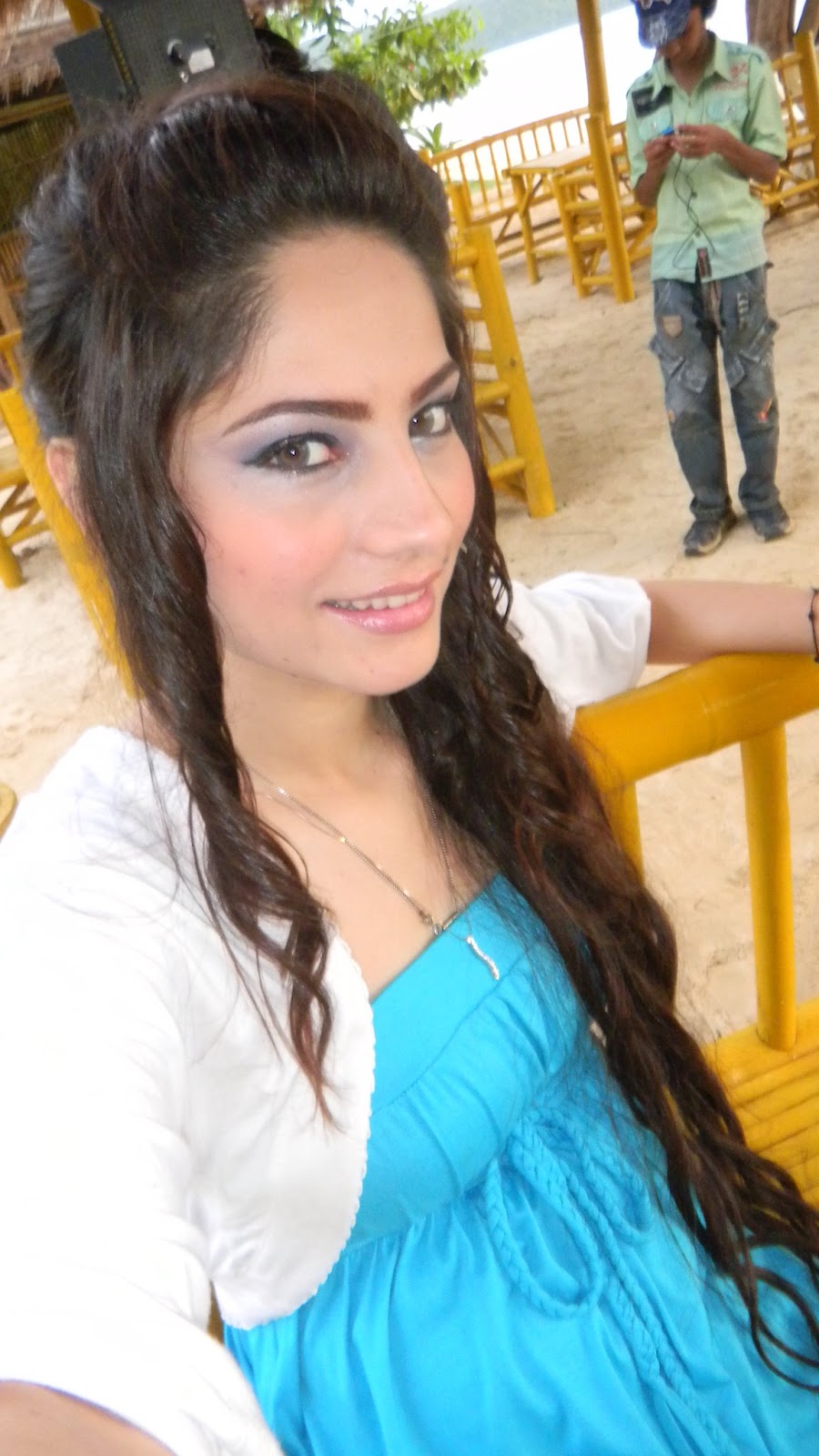 Gorgeous Pakistani Actress Neelam Muneer Super Hot Facebook Photos ...
