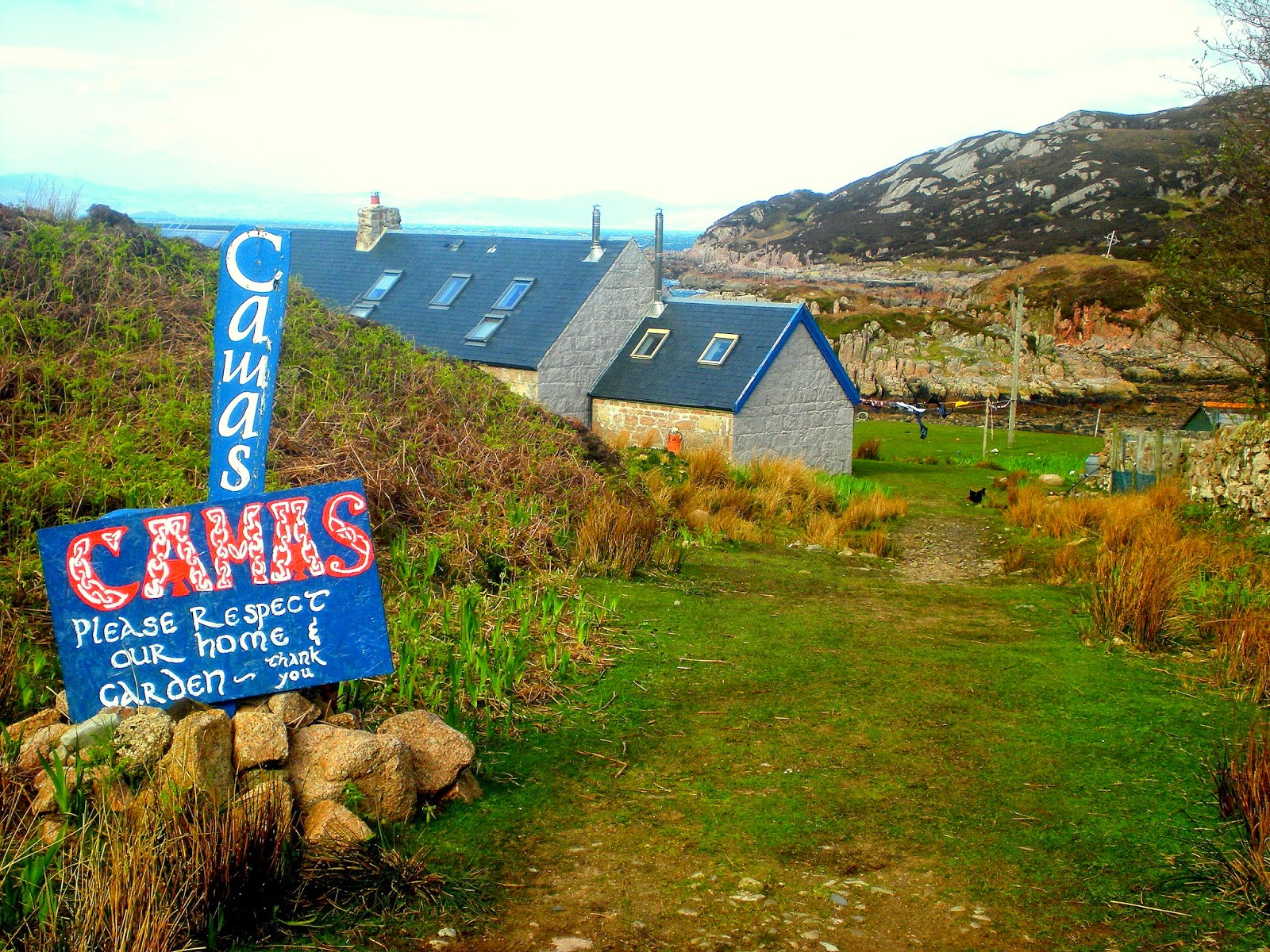 The Camas Diary: Come and volunteer at Camas