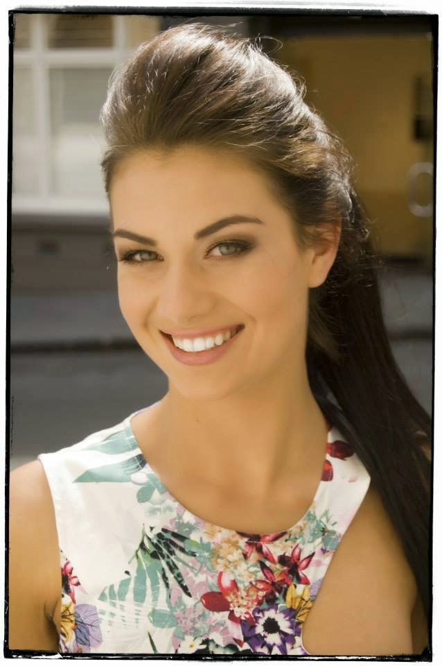 Hayley Robinson's Instagram, Twitter & Facebook on IDCrawl