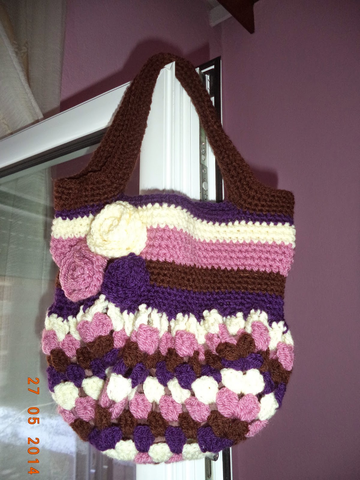 Despina's creations: ΠΛΕΚΤΗ ΤΣΑΝΤΑ ΜΕ ΒΕΛΟΝΑΚΙ!!!
