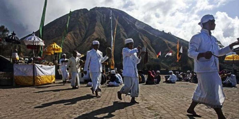 Upacara Adat Suku Tengger Bromo - Kasada « Liputan Plus