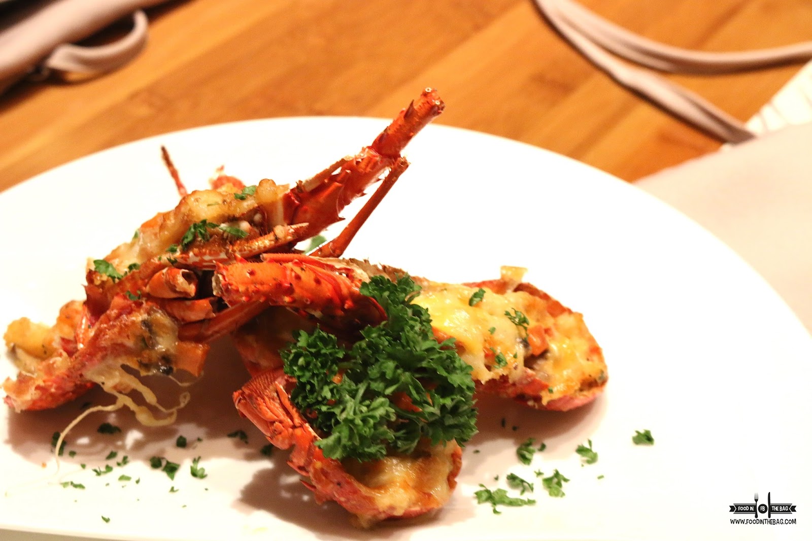 EDSA SHANGRI-LA: MAD FOR LOBSTER every FRIDAY NIGHT | Food In The Bag