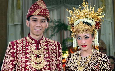Kumpulan Foto Nikah Edi Baskoro | Foto Akad Nikah Edy Baskoro Alya ...