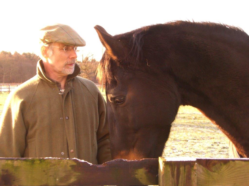 Author Interview / Tim Vicary ~ Debra's Book Cafe