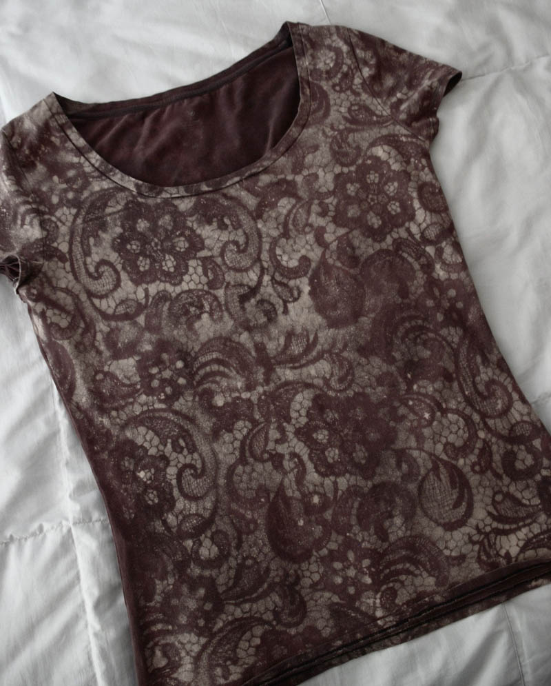 capers and crayons: Create Your Own Lace Fabric!