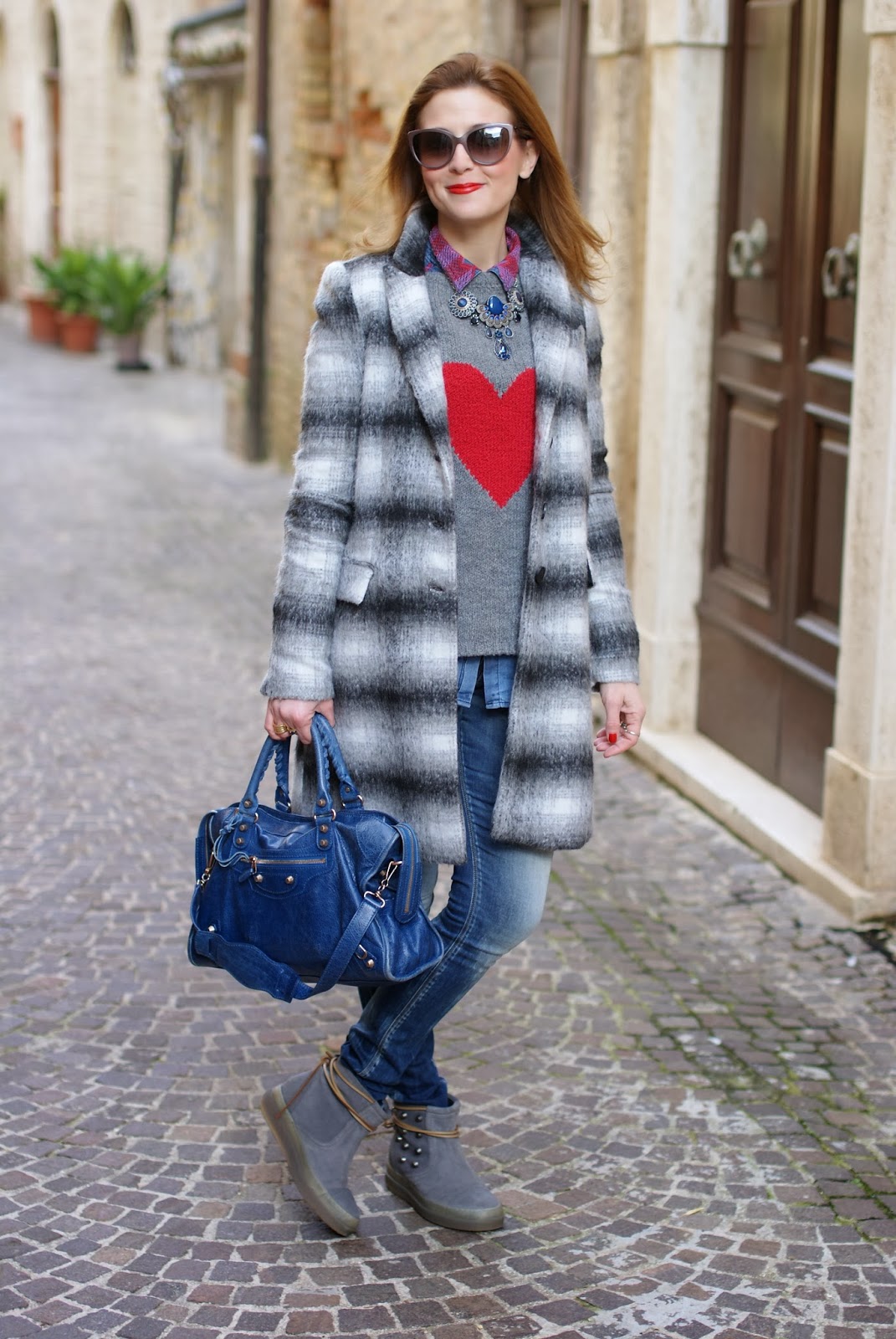 Heart sweater for Valentine's Day | Fashion and Cookies - fashion and ...