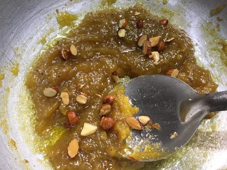 Nenthram Pazham Halwa | Banana Halwa