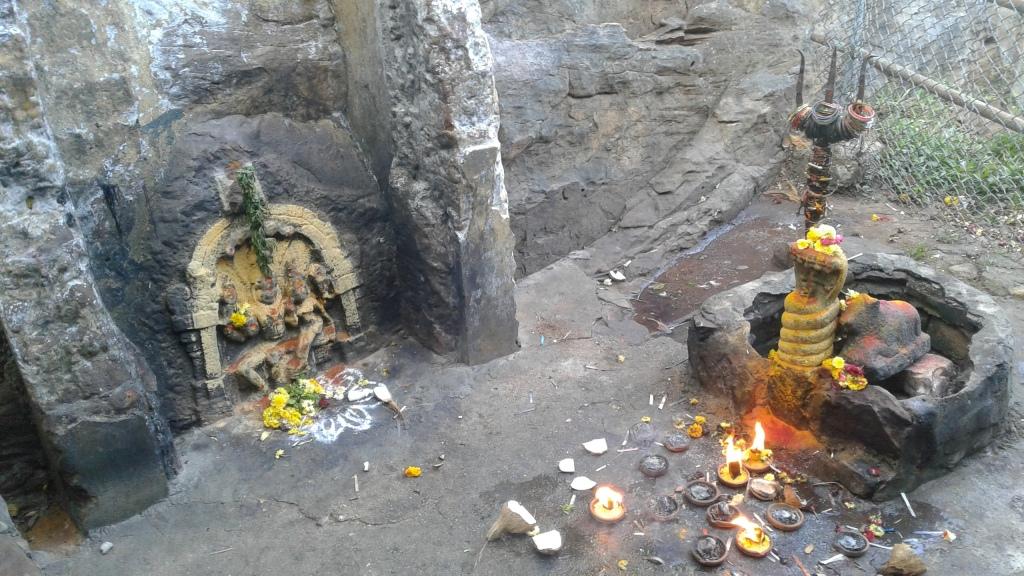 Hindu Temples of India: Venkateswara Temple, Tirumala – Chakra Theertham